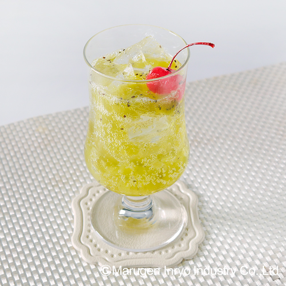 丸源飲料工業株式会社 - 【レシピ】キウイサイダー