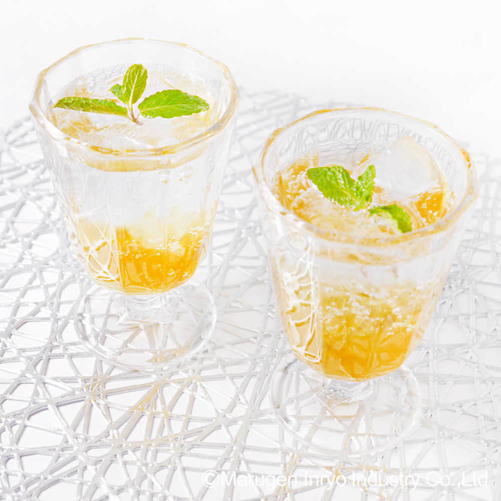 丸源飲料工業株式会社 - 【レシピ】うめサイダー